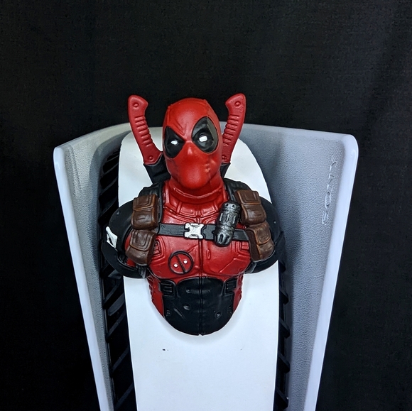 Accessories | Deadpool Playstation 5 Bust And Ps5 Logo Decal Accessory ...